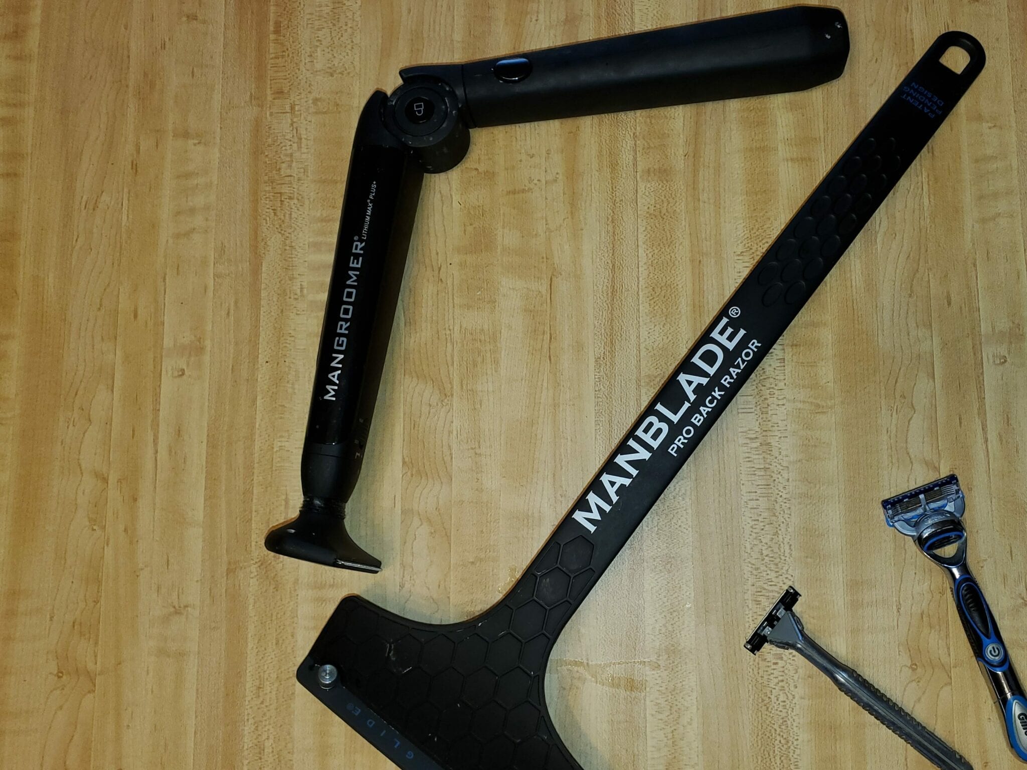 ManBlade Pro Back Razor Review: 4 Razors Wide But Is It Good? | Back ...